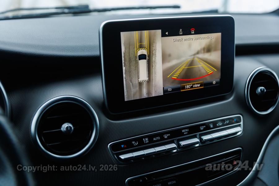 Balts Mercedes-Benz V-Class 2015 Tallina, ar dzinēja tilpumu 2.10 L un nobraukumu 281 tūkst. km par 22900 €, foto 13 vietnē AUTOMOTO.COM.LV