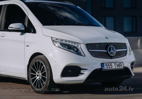 White Mercedes-Benz V-Class 2016 in Tallinn, with an engine capacity of 2.10 L and mileage of 364 thousand km for 29900 €, photo 1 on AUTOMOTO.COM.LV
