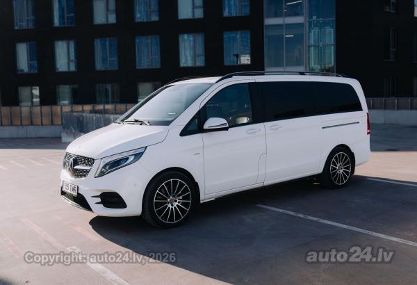 White Mercedes-Benz V-Class 2016 in Tallinn, with an engine capacity of 2.10 L and mileage of 364 thousand km for 29900 €, photo 6 on AUTOMOTO.COM.LV