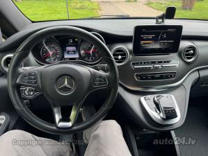 White Mercedes-Benz V-Class 2017 in Tallinn, with an engine capacity of 2.10 L and mileage of 154 thousand km for 39000 €, photo 10 on AUTOMOTO.COM.LV