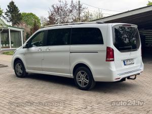 White Mercedes-Benz V-Class 2017 in Tallinn, with an engine capacity of 2.10 L and mileage of 154 thousand km for 39000 €, photo 13 on AUTOMOTO.COM.LV