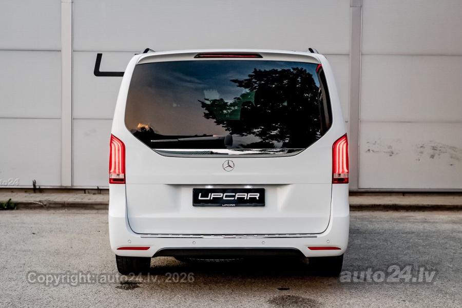 White Mercedes-Benz V-Class 2017 in Parnu, with an engine capacity of 2.10 L and mileage of 133 thousand km for 41900 €, photo 10 on AUTOMOTO.COM.LV