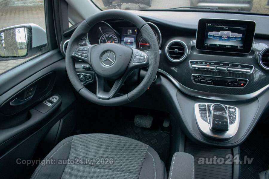 Balts Mercedes-Benz V-Class 2018 Tallina, ar dzinēja tilpumu 2.10 L un nobraukumu 229 tūkst. km par 24990 €, foto 3 vietnē AUTOMOTO.COM.LV