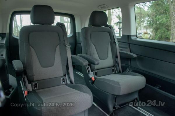 Balts Mercedes-Benz V-Class 2018 Tallina, ar dzinēja tilpumu 2.10 L un nobraukumu 229 tūkst. km par 24990 €, foto 11 vietnē AUTOMOTO.COM.LV