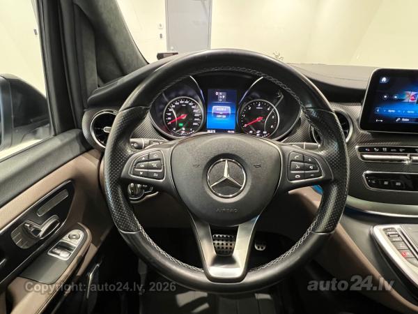 Balts Mercedes-Benz V-Class 2021 Tallina, ar dzinēja tilpumu 2.00 L un nobraukumu 139 tūkst. km par 63900 €, foto 9 vietnē AUTOMOTO.COM.LV