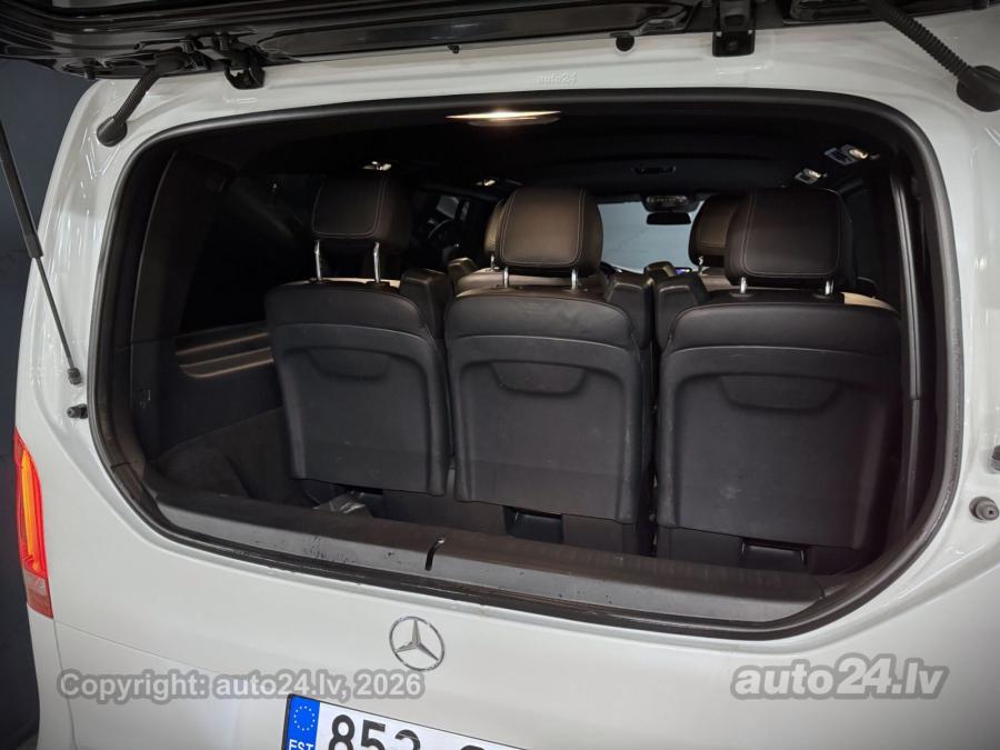 White Mercedes-Benz V-Class 2021 in Tallinn, with an engine capacity of 2.00 L and mileage of 200 thousand km for 43900 €, photo 12 on AUTOMOTO.COM.LV