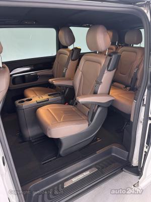 Balts Mercedes-Benz V-Class 2022 Tallina, ar dzinēja tilpumu 2.00 L un nobraukumu 162 tūkst. km par 52900 €, foto 12 vietnē AUTOMOTO.COM.LV