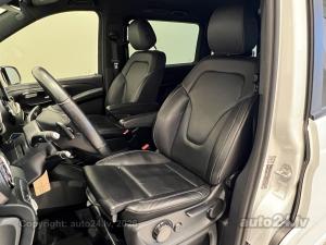 Balts Mercedes-Benz V-Class 2023 Tallina, ar dzinēja tilpumu 2.00 L un nobraukumu 70 tūkst. km par 54900 €, foto 12 vietnē AUTOMOTO.COM.LV