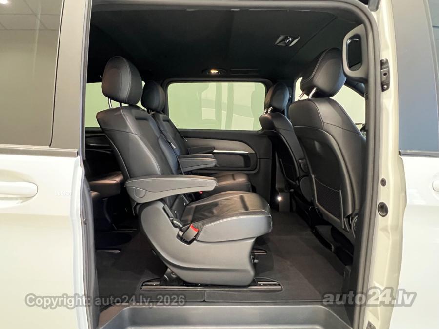 Balts Mercedes-Benz V-Class 2023 Tallina, ar dzinēja tilpumu 2.00 L un nobraukumu 70 tūkst. km par 54900 €, foto 15 vietnē AUTOMOTO.COM.LV