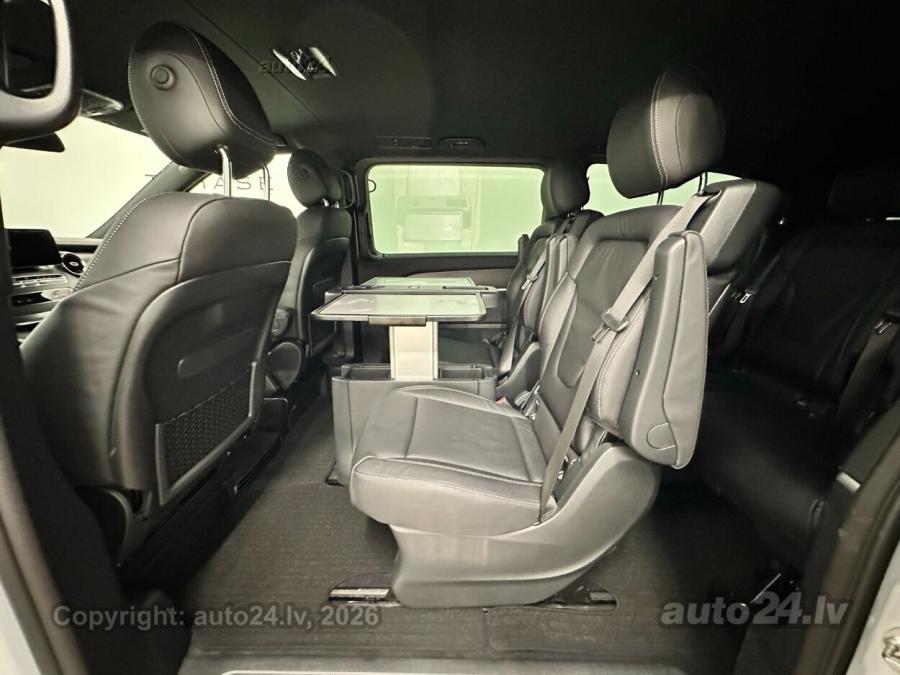 White Mercedes-Benz V-Class 2023 in Tartu, with an engine capacity of 1.95 L and mileage of 187 thousand km for 62000 €, photo 10 on AUTOMOTO.COM.LV