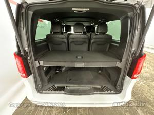 White Mercedes-Benz V-Class 2023 in Tartu, with an engine capacity of 1.95 L and mileage of 187 thousand km for 62000 €, photo 18 on AUTOMOTO.COM.LV