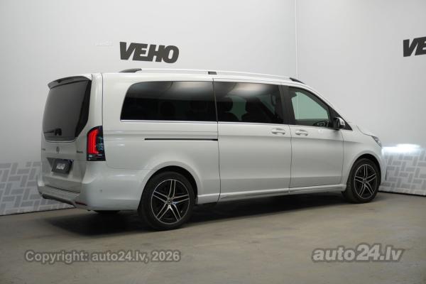 Mercedes-Benz V-Class 2024 in Tartu on AUTOMOTO.COM.LV White Mercedes-Benz V-Class 2024 in Tartu, with an engine capacity of 2.00 L and mileage of 60 thousand km for 84900 €, photo 3 on AUTOMOTO.COM.LV