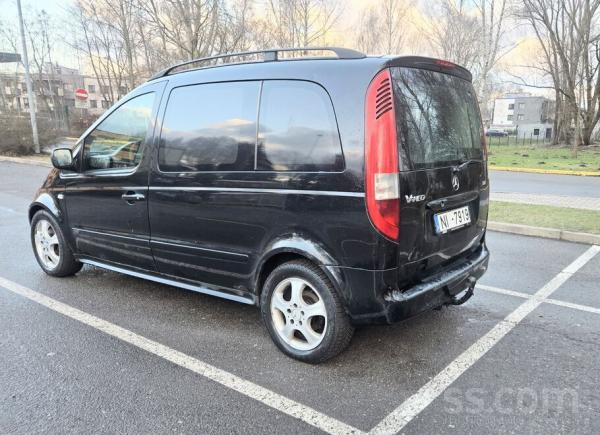 Black Mercedes-Benz Vaneo 2006 in Riga, with an engine capacity of 1.70 L and mileage of 287 thousand km for 1600 €, photo 2 on AUTOMOTO.COM.LV
