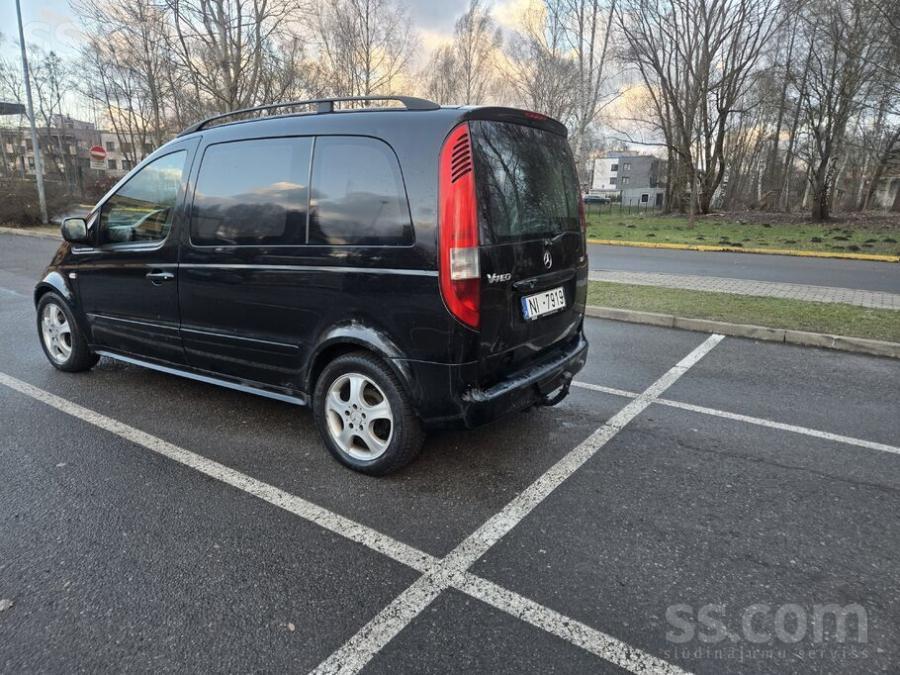 Black Mercedes-Benz Vaneo 2006 in Riga, with an engine capacity of 1.70 L and mileage of 287 thousand km for 1600 €, photo 4 on AUTOMOTO.COM.LV