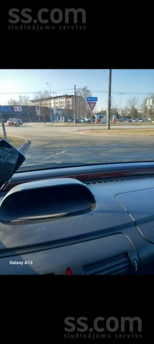 Blue Mercedes-Benz Vaneo 2002 in Riga, with an engine capacity of 1.70 L and mileage of 318 thousand km for 1000 €, photo 15 on AUTOMOTO.COM.LV
