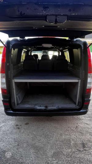 Melns Mercedes-Benz Viano 2005 Plungė, ar dzinēja tilpumu 2.15 L un nobraukumu 280 tūkst. km par 5300 €, foto 9 vietnē AUTOMOTO.COM.LV