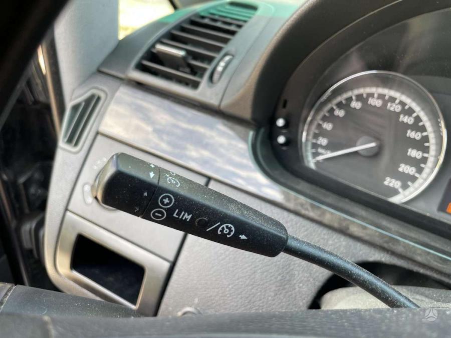 Black Mercedes-Benz Viano 2008 in Siauliai, with an engine capacity of 3.00 L and mileage of 530 thousand km for 6850 €, photo 26 on AUTOMOTO.COM.LV