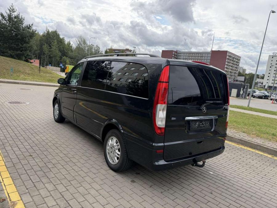 Melns Mercedes-Benz Viano 2008 Viļņa, ar dzinēja tilpumu 2.20 L un nobraukumu 275 tūkst. km par 4250 €, foto 12 vietnē AUTOMOTO.COM.LV