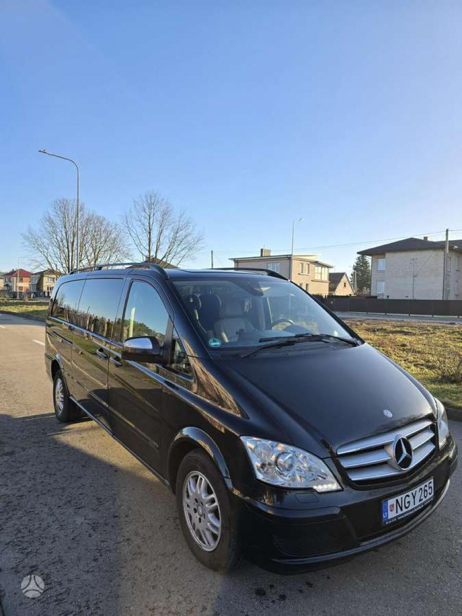 Black Mercedes-Benz Viano 2013 in Naujoji Akmene, with an engine capacity of 2.99 L and mileage of 289 thousand km for 15500 €, photo 1 on AUTOMOTO.COM.LV