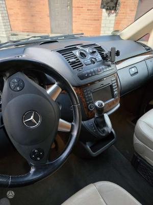 Black Mercedes-Benz Viano 2013 in Naujoji Akmene, with an engine capacity of 2.99 L and mileage of 289 thousand km for 15500 €, photo 14 on AUTOMOTO.COM.LV