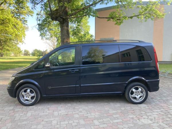 Black Mercedes-Benz Viano 2004 in Jelgava, with an engine capacity of 2.20 L and mileage of 290 thousand km for 21500 €, photo 5 on AUTOMOTO.COM.LV
