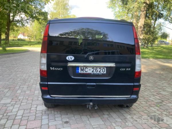 Black Mercedes-Benz Viano 2004 in Jelgava, with an engine capacity of 2.20 L and mileage of 290 thousand km for 21500 €, photo 6 on AUTOMOTO.COM.LV