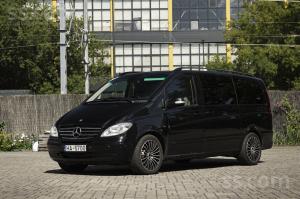 Melns Mercedes-Benz Viano 2008 Rīga, ar dzinēja tilpumu 3.00 L un nobraukumu 336 tūkst. km par 9300 €, foto  vietnē AUTOMOTO.COM.LV