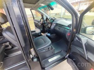 Black Mercedes-Benz Viano 2009 in Riga, with an engine capacity of 2.20 L and mileage of 330 thousand km for 8290 €, photo 8 on AUTOMOTO.COM.LV