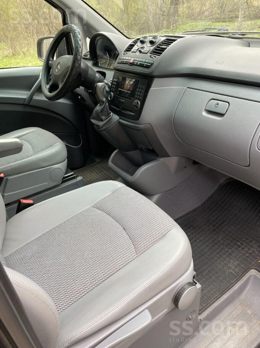 Melns Mercedes-Benz Viano 2010 Rīga, ar dzinēja tilpumu 2.20 L un nobraukumu 0 tūkst. km par 8990 €, foto 6 vietnē AUTOMOTO.COM.LV
