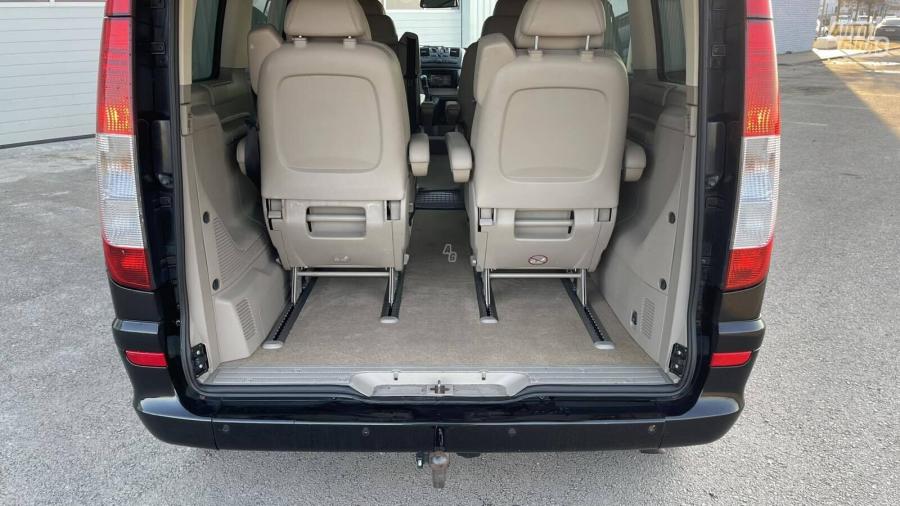 Black Mercedes-Benz Viano 2010 in Marijampole, with an engine capacity of 3.00 L and mileage of 296 thousand km for 8900 €, photo 27 on AUTOMOTO.COM.LV
