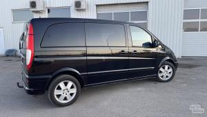 Black Mercedes-Benz Viano 2010 in Marijampole, with an engine capacity of 3.00 L and mileage of 296 thousand km for 8900 €, photo 33 on AUTOMOTO.COM.LV