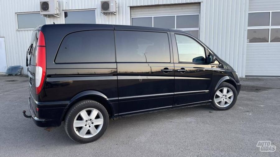 Black Mercedes-Benz Viano 2010 in Marijampole, with an engine capacity of 3.00 L and mileage of 296 thousand km for 8900 €, photo 33 on AUTOMOTO.COM.LV