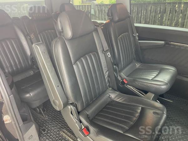 Black Mercedes-Benz Viano 2011 in Riga, with an engine capacity of 2.20 L and mileage of 422 thousand km for 10900 €, photo 9 on AUTOMOTO.COM.LV