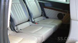 Black Mercedes-Benz Viano 2011 in Riga, with an engine capacity of 3.00 L and mileage of 467 thousand km for 7666 €, photo 7 on AUTOMOTO.COM.LV