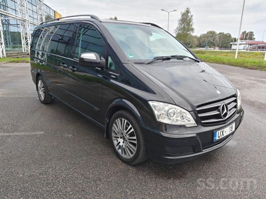 Black Mercedes-Benz Viano 2012 in Riga, with an engine capacity of 3.00 L and mileage of 214 thousand km for 18500 €, photo 3 on AUTOMOTO.COM.LV