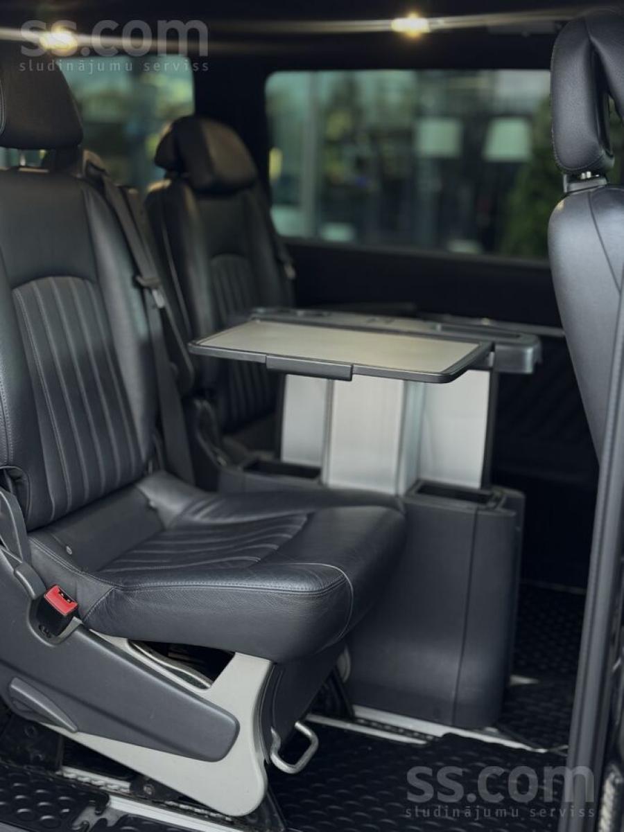 Melns Mercedes-Benz Viano 2012 Rīga, ar dzinēja tilpumu 3.00 L un nobraukumu 383 tūkst. km par 16300 €, foto 11 vietnē AUTOMOTO.COM.LV
