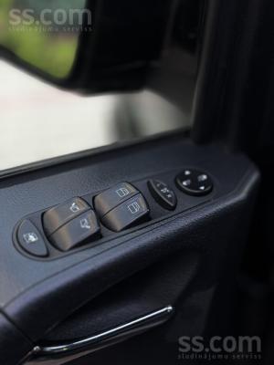 Melns Mercedes-Benz Viano 2012 Rīga, ar dzinēja tilpumu 3.00 L un nobraukumu 383 tūkst. km par 16300 €, foto 23 vietnē AUTOMOTO.COM.LV