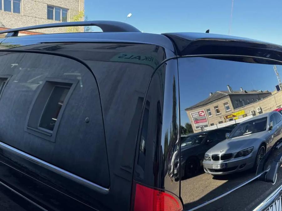 Melns Mercedes-Benz Viano 2012 Daugavpils, ar dzinēja tilpumu 3.00 L un nobraukumu 0 tūkst. km par 20500 €, foto 9 vietnē AUTOMOTO.COM.LV