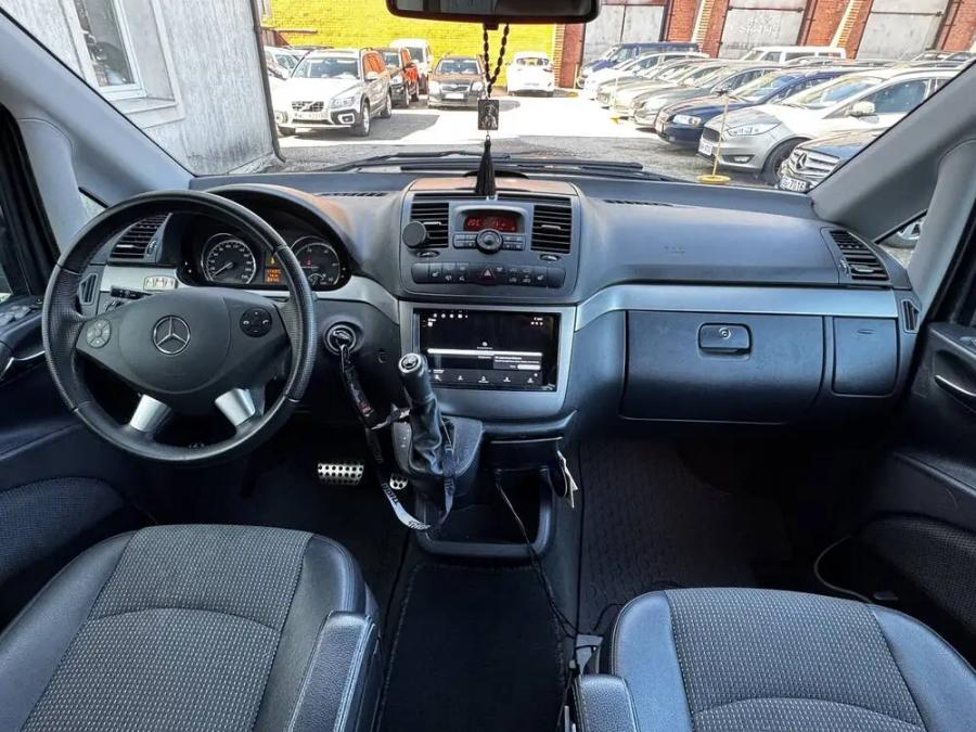 Melns Mercedes-Benz Viano 2012 Daugavpils, ar dzinēja tilpumu 3.00 L un nobraukumu 0 tūkst. km par 20500 €, foto 15 vietnē AUTOMOTO.COM.LV
