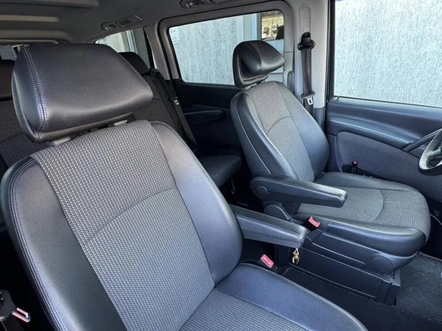 Melns Mercedes-Benz Viano 2012 Daugavpils, ar dzinēja tilpumu 3.00 L un nobraukumu 0 tūkst. km par 20500 €, foto 27 vietnē AUTOMOTO.COM.LV
