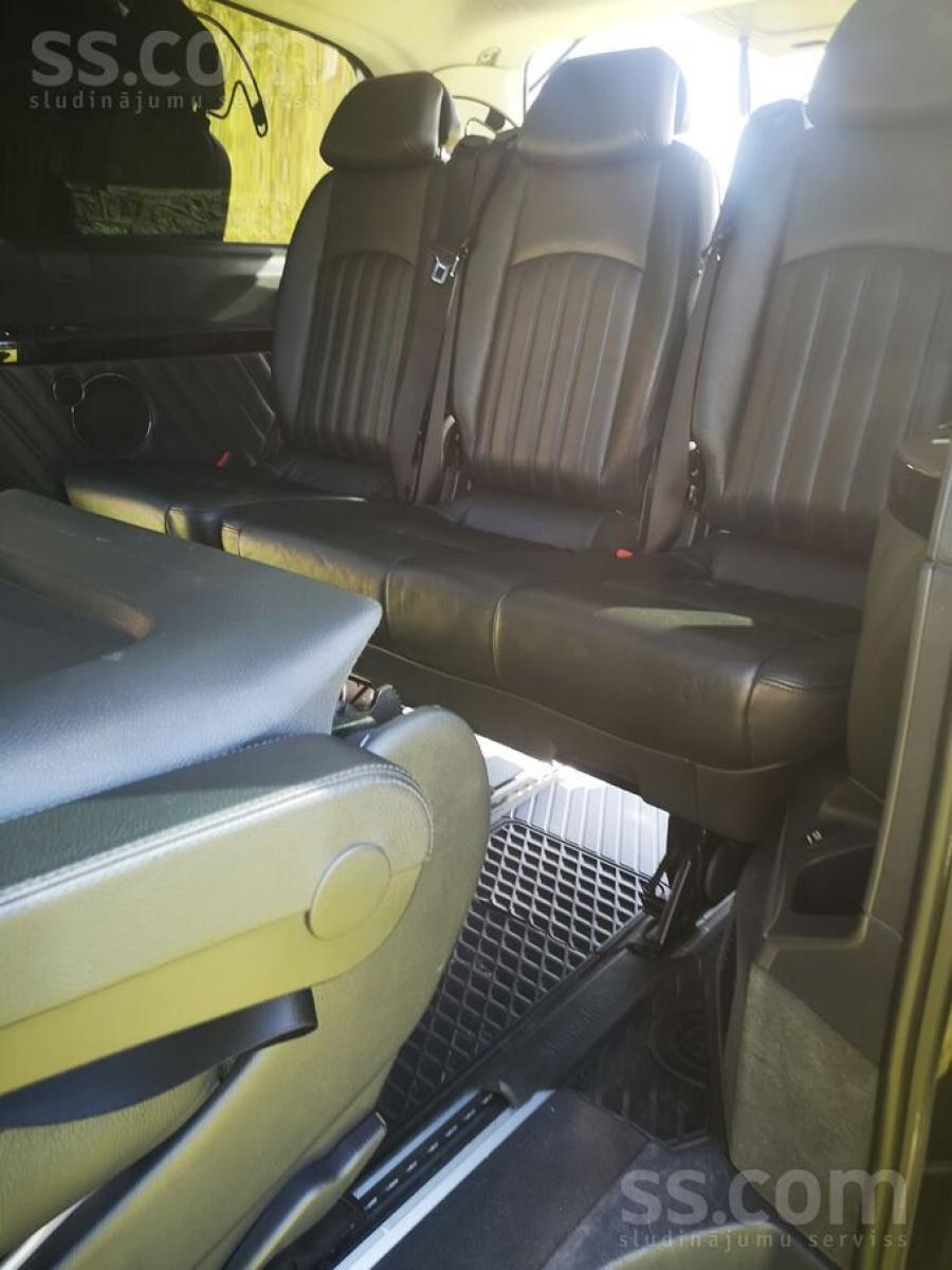 Melns Mercedes-Benz Viano 2012 Rīga, ar dzinēja tilpumu 3.00 L un nobraukumu 291 tūkst. km par 14300 €, foto 6 vietnē AUTOMOTO.COM.LV
