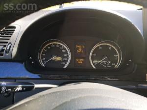 Melns Mercedes-Benz Viano 2012 Rīga, ar dzinēja tilpumu 3.00 L un nobraukumu 291 tūkst. km par 14300 €, foto 10 vietnē AUTOMOTO.COM.LV