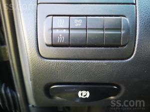Melns Mercedes-Benz Viano 2012 Rīga, ar dzinēja tilpumu 3.00 L un nobraukumu 291 tūkst. km par 14300 €, foto 13 vietnē AUTOMOTO.COM.LV