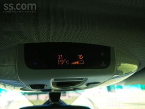 Melns Mercedes-Benz Viano 2012 Rīga, ar dzinēja tilpumu 3.00 L un nobraukumu 291 tūkst. km par 14300 €, foto 16 vietnē AUTOMOTO.COM.LV