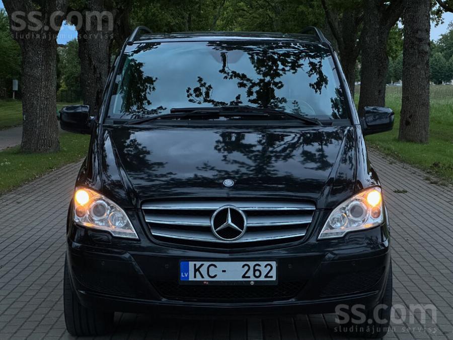 Black Mercedes-Benz Viano 2012 in Valmiera, with an engine capacity of 2.20 L and mileage of 340 thousand km for 11999 €, photo 3 on AUTOMOTO.COM.LV