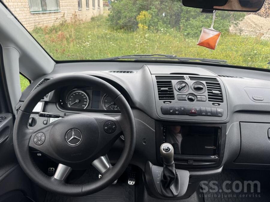Melns Mercedes-Benz Viano 2013 Jēkabpils, ar dzinēja tilpumu 2.10 L un nobraukumu 0 tūkst. km par 10600 €, foto 13 vietnē AUTOMOTO.COM.LV