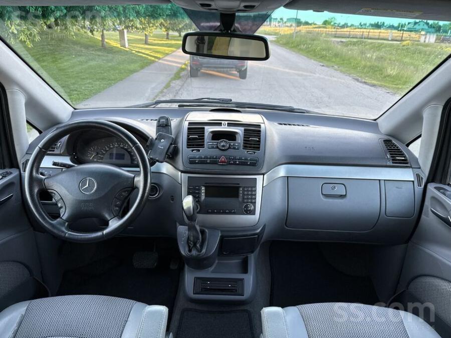 Melns Mercedes-Benz Viano 2006 Rīga, ar dzinēja tilpumu 3.00 L un nobraukumu 0 tūkst. km par 6450 €, foto 15 vietnē AUTOMOTO.COM.LV