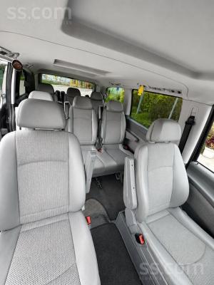 Melns Mercedes-Benz Viano 2007 Tukums, ar dzinēja tilpumu 2.20 L un nobraukumu 266 tūkst. km par 9300 €, foto 3 vietnē AUTOMOTO.COM.LV