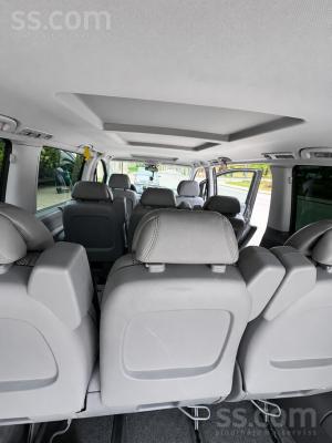 Melns Mercedes-Benz Viano 2007 Tukums, ar dzinēja tilpumu 2.20 L un nobraukumu 266 tūkst. km par 9300 €, foto 4 vietnē AUTOMOTO.COM.LV