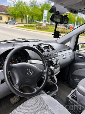 Melns Mercedes-Benz Viano 2007 Tukums, ar dzinēja tilpumu 2.20 L un nobraukumu 266 tūkst. km par 9300 €, foto 7 vietnē AUTOMOTO.COM.LV